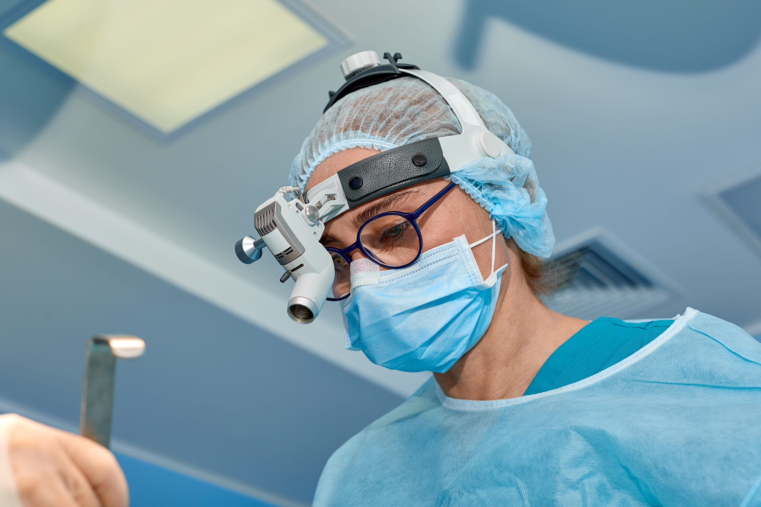 Choosing a lasik surgeon for Lasik surgery procedure – best practice ...