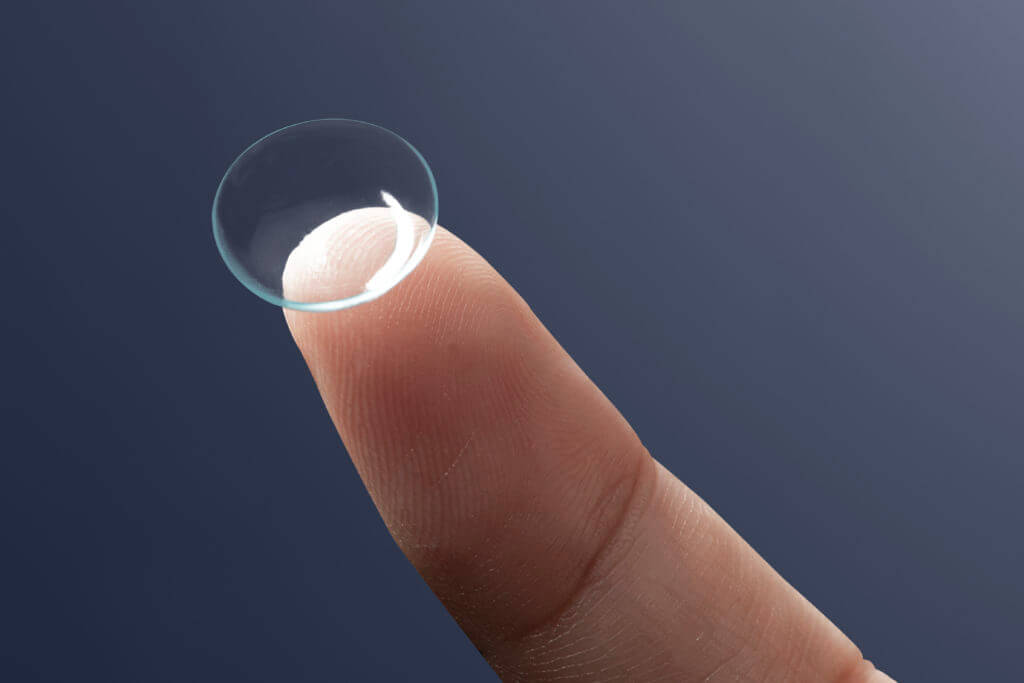 Best Lens for Cataract Surgery: Top Options & Recommendations