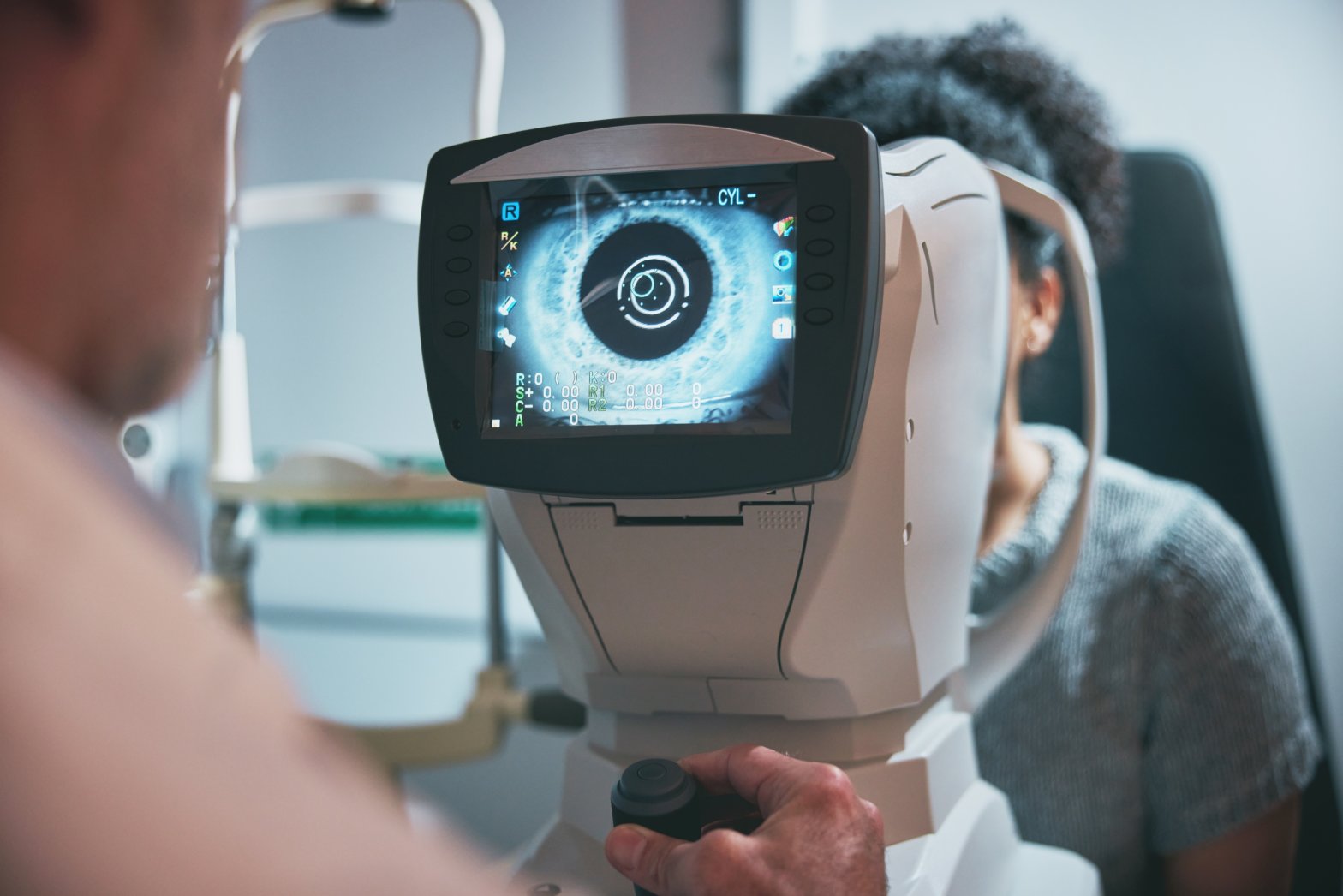 How to Manage Diabetes and Protect Your Vision | Essential Tips